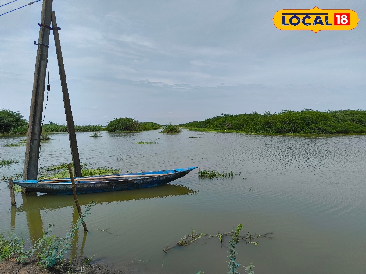 చెల్లి పుట్టినరోజు వేడుకలకు వచ్చి కొల్లేరులో దూకిన బాలుడు.. కుటుంబంలో ...