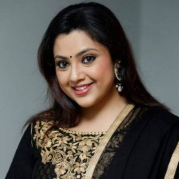 Meena: 48 ఏళ్ల వయసులో తెలుగు స్టార్ హీరోయిన్ రెండో పెళ్లి?.. అది కూడా 41 ఏళ్ల టాలీవుడ్ స్టార్ ...