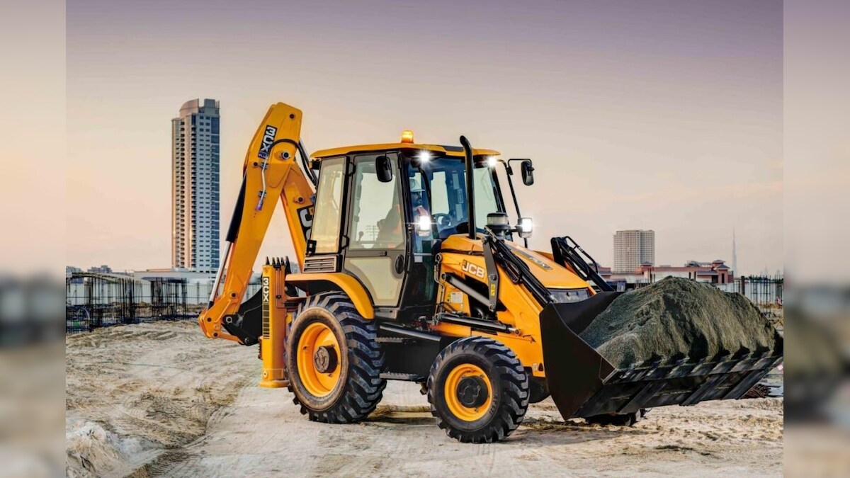 పెట్రోల్ - డీజిల్ జెసిబి దేనితో నడుస్తుందో తెలుసా.. దాని మైలేజ్ ...