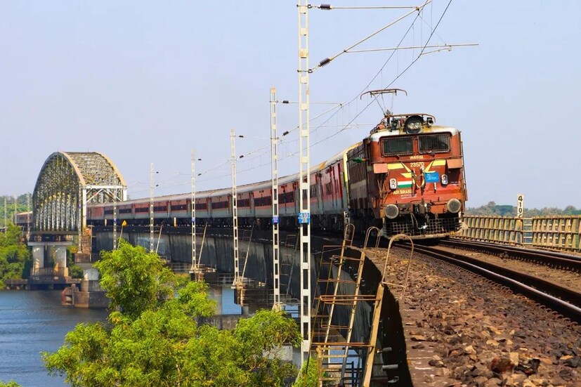 Railway Jobs: రైల్వేలో ఉద్యోగాలకు మరో నోటిఫికేషన్... డిప్లొమా, బీటెక్ ...