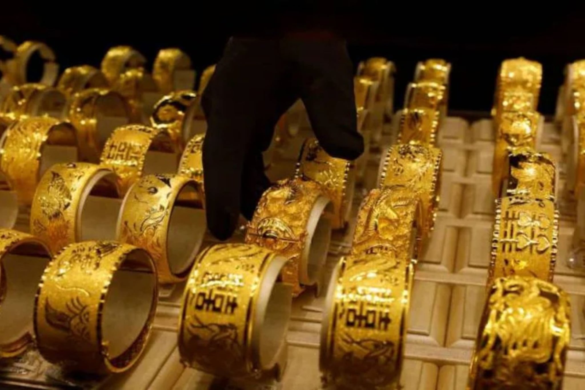 AR Rahman Wife: ఏ.ఆర్. రెహమాన్ భార్య సైరా బాను ఎవరు.. 29 ఏళ్ల తర్వాత ఆ ...