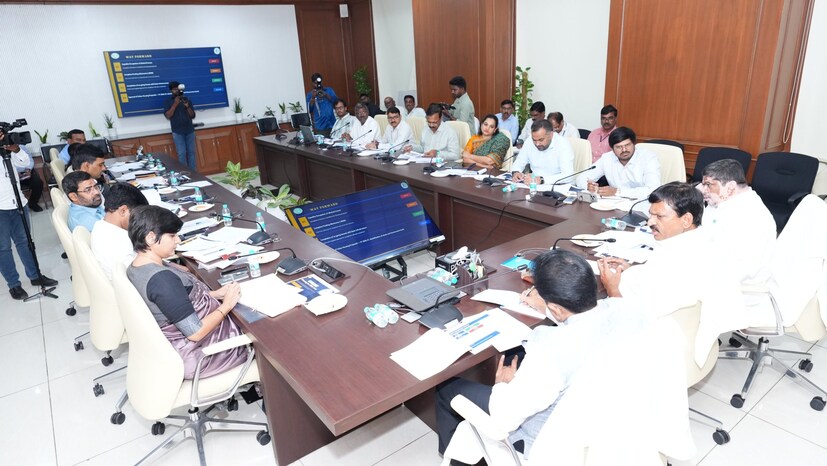 Indiramma Indlu: ఇందిరమ్మ ఇళ్లపై బిగ్ అప్‌డేట్.. ఇక 10 అంతస్తుల్లో ...