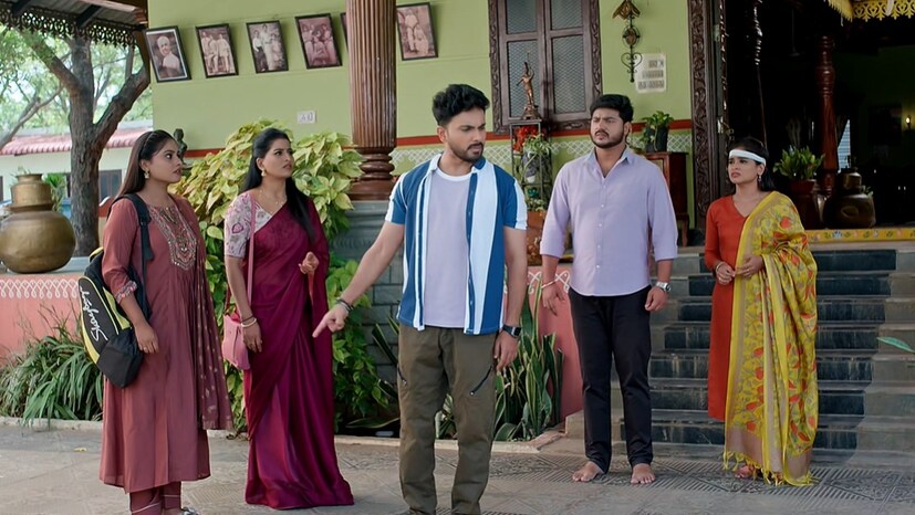 illu illalu pillalu serial Today April 14th Episode: మన కుటుంబాన్ని ...