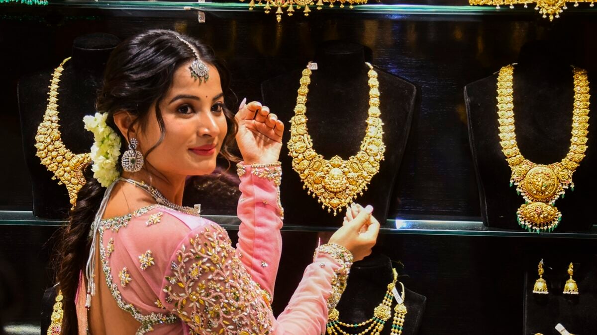 Gold Jewellery: బంగారు నగలపై ఈ నెంబర్స్‌కి అర్థమేంటీ? అసలు మోసం ...