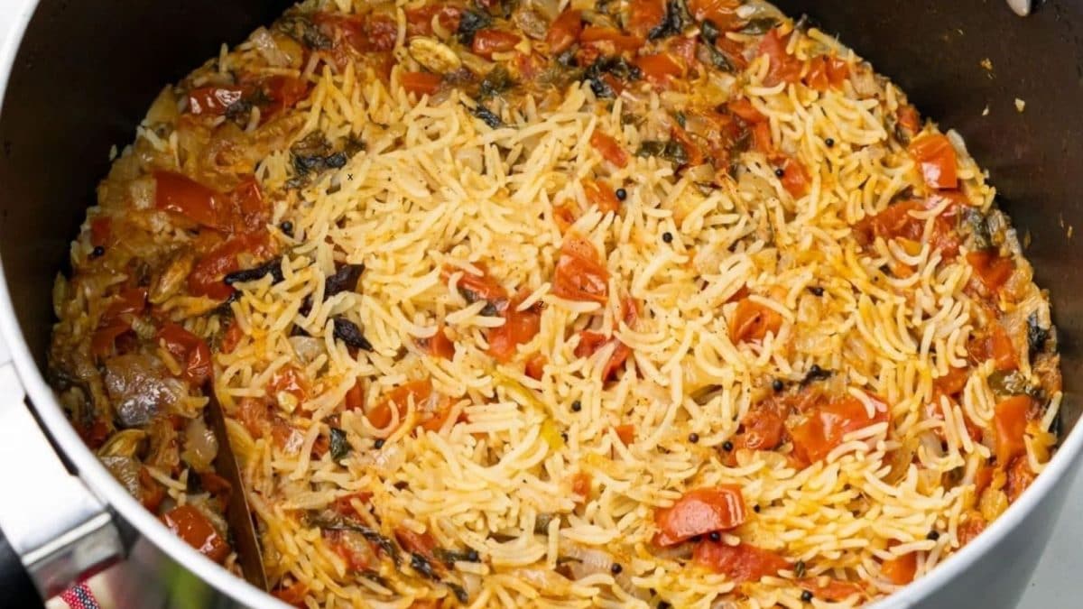 Tomato Rice: 10 నిమిషాల్లో టేస్టీ టొమాటో రైస్.. బిజీ మార్నింగ్స్‌కు ...
