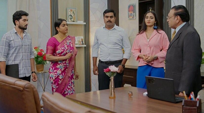 ‎Karthika Deepam Serial Today June 2nd Episode: దీపకు క్లాస్ పీకిన ...