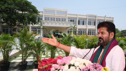 CM Revanth: తెలంగాణ పబ్లిక్ స్కూల్‌తో విద్యా విప్లవానికి శ్రీకారం ...