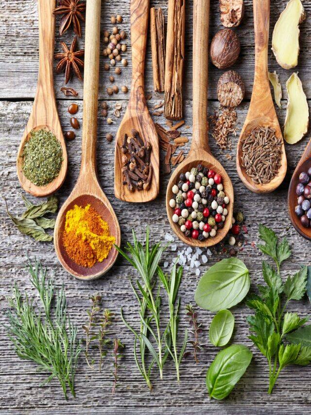 8 Spices and Herbs That Enhance Mood