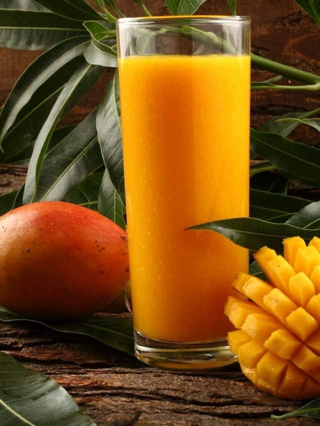 Thick & Tasty Mango Milkshake Recipe