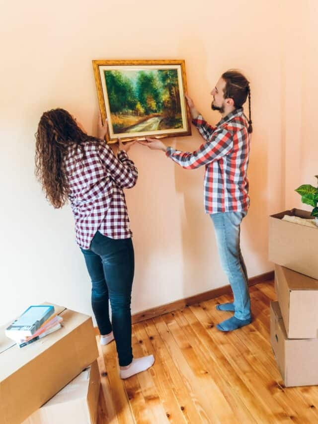 Vaastu Tips: Avoid Putting These Paintings On Your Walls