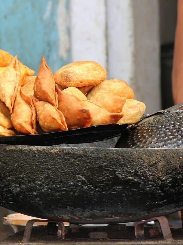 6 must-have monsoon snacks