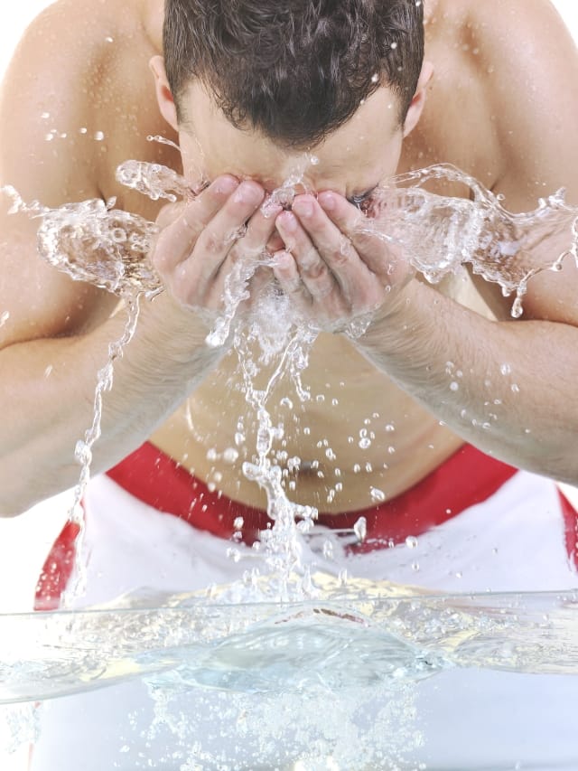 Have you heard of the viral 60-second rule in skincare?