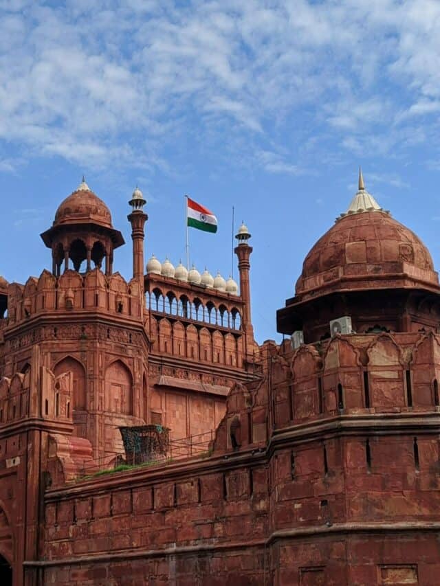 10 Impressive Forts In India