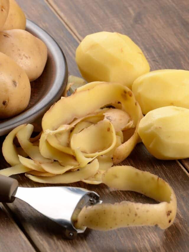Potato Peels: آلو کے چھلکے پھینکنا بہت بڑی غلطی ہے