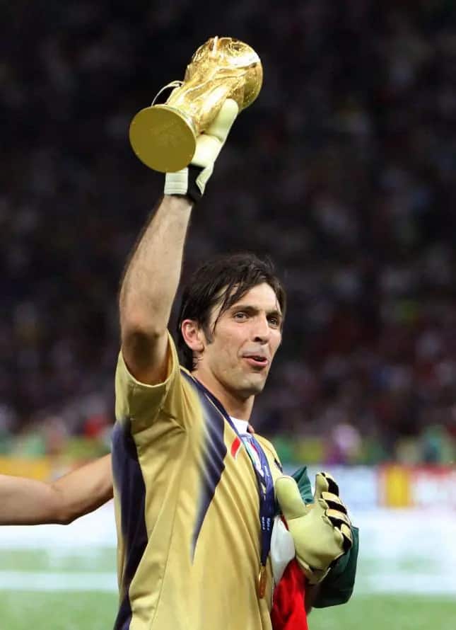 Buffon Great Save