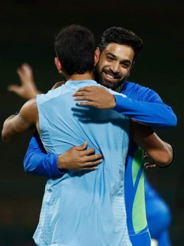 IND vs PAK: Stars Catch-up Ahead of Asia Cup Clash