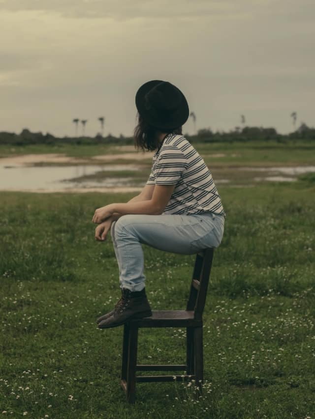 6 Effective Ways to Overcome Loneliness
