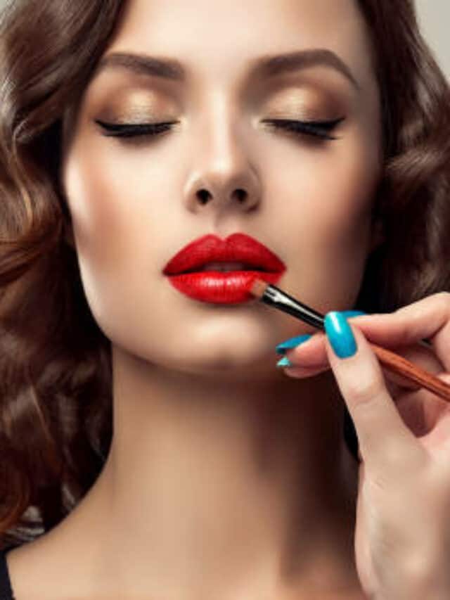 5 Makeup Essentials Every Girl Should Have