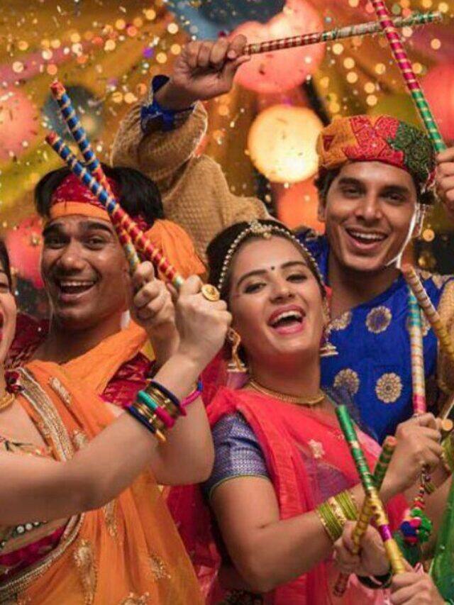 5 Surprising Benefits Of Playing Dandiya