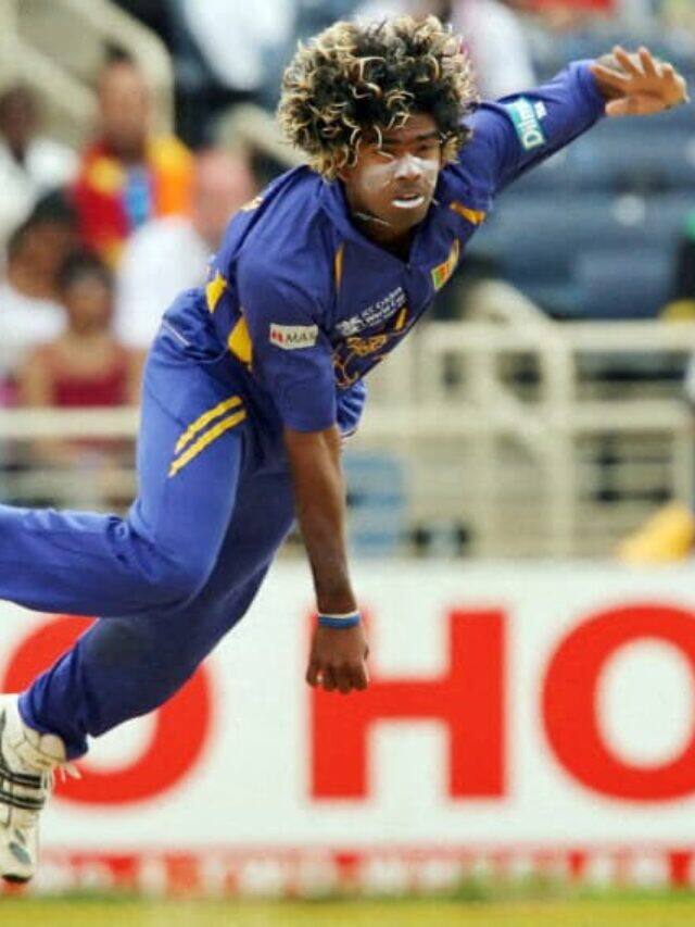 MS Dhoni Rewinds Clock With 2007-Style Long Locks