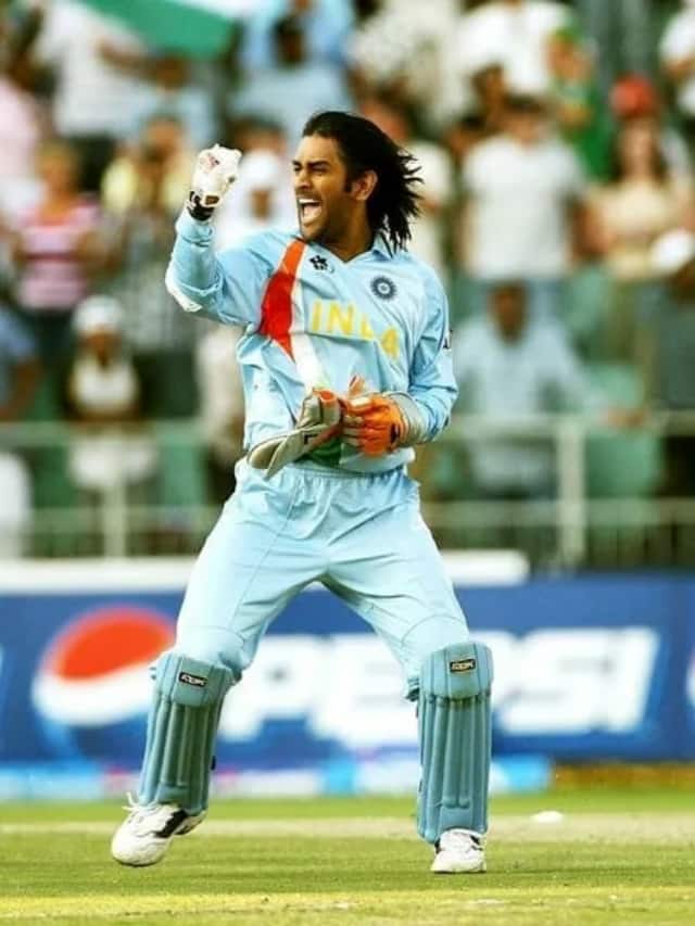 5 Iconic Hairstyles Of MS Dhoni