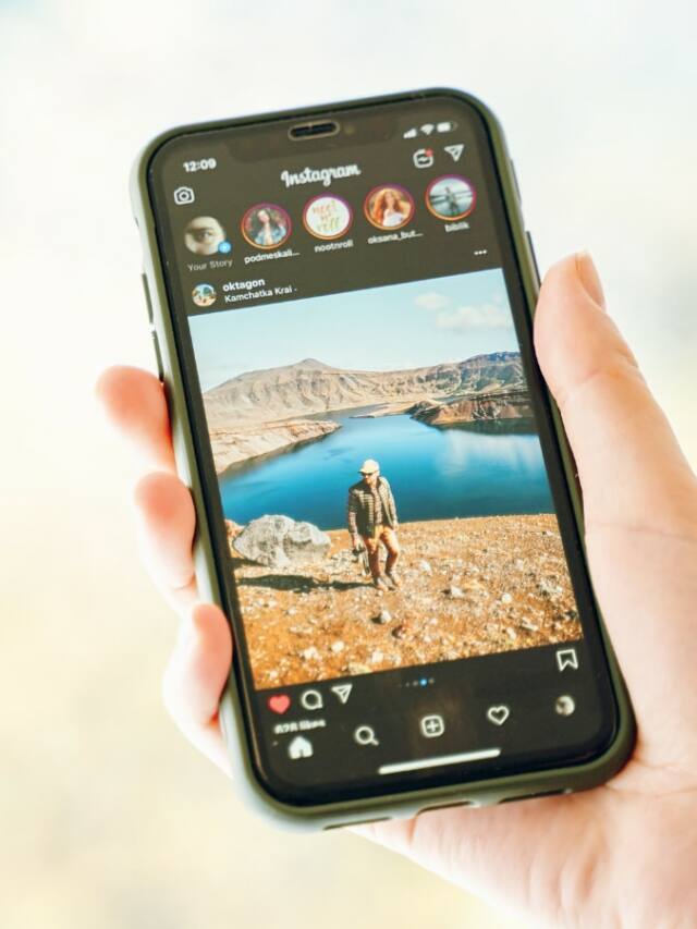 You Will Soon Be Able to Share WhatsApp Status Updates on Instagram