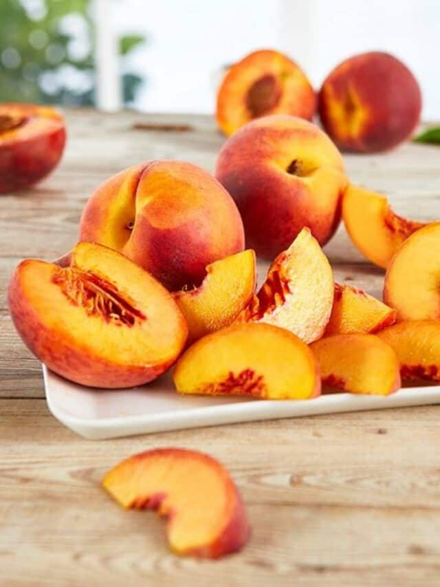 7 Benefits Of Consuming Peaches