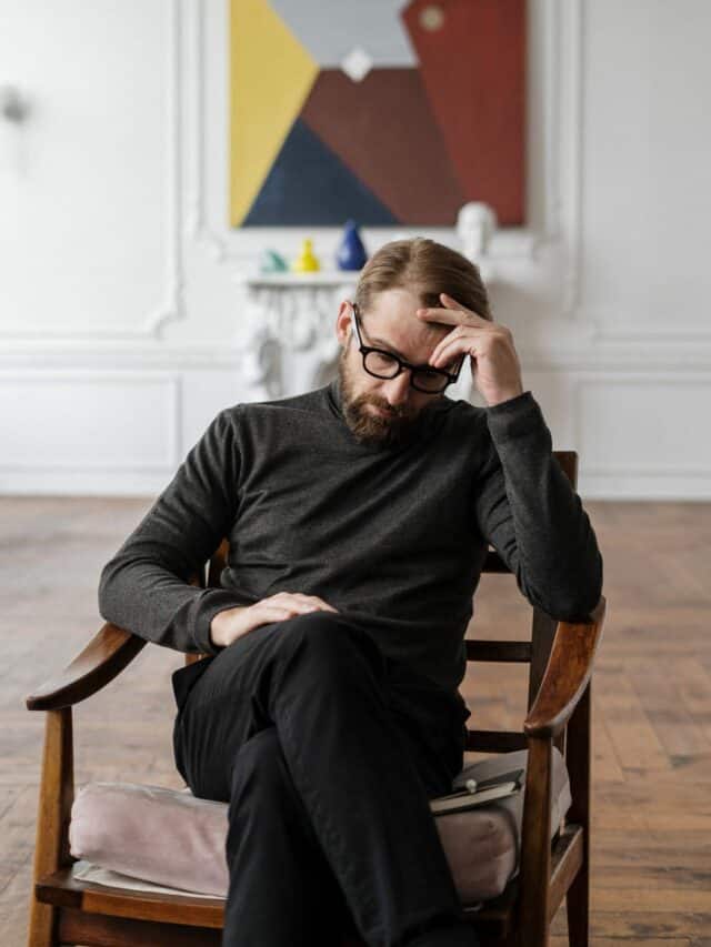 5 Signs Of Deteriorating Mental Health You Must Not Ignore