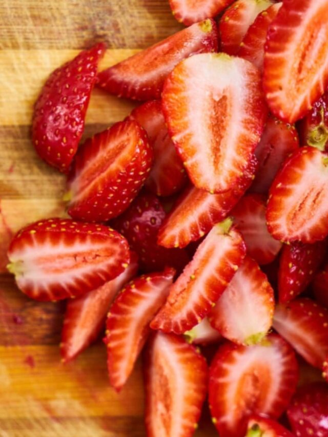 10 Reasons Why You Should Eat Strawberries