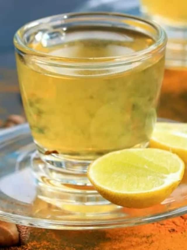 5 Benefits Of Drinking Haldi Water During Season Change