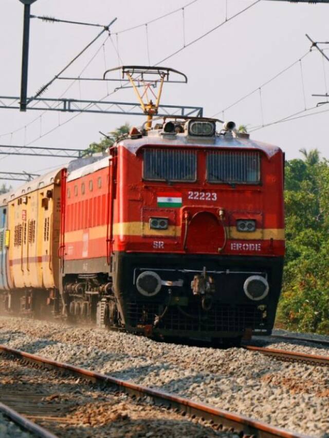 10 Captivating Train Journeys In India