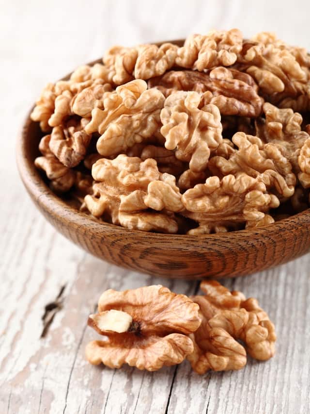 7 Ways to Add Walnuts to Your Dishes