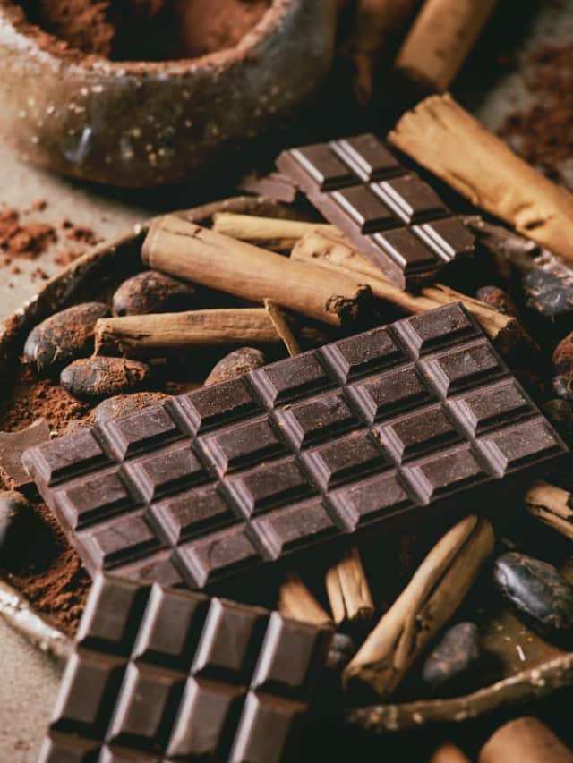 7 benefits of eating dark chocolate