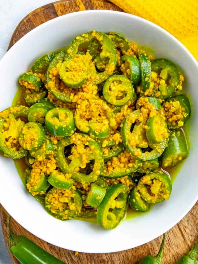 5 Different Mirchi Ka Achaar Recipes