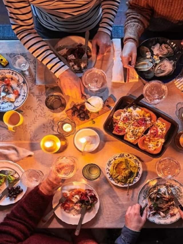 10 Reasons Why You Should Have An Early Dinner