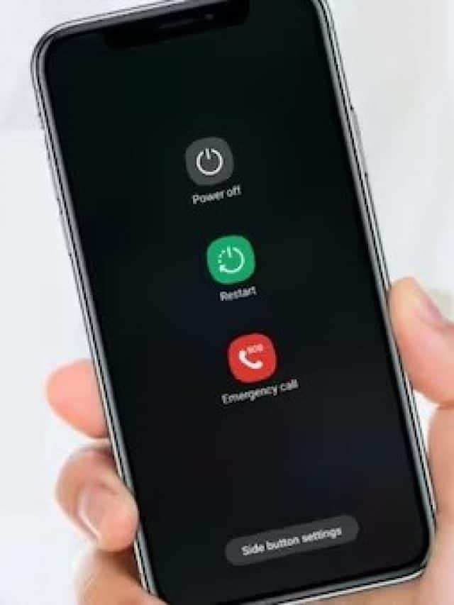 फोन को रिस्टार्ट करना फायदेमंद या पावर ऑफ?