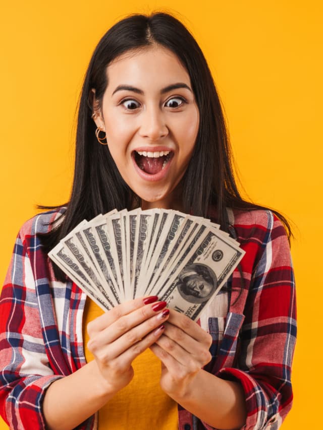 10 Best Countries Where Workers Get Paid the Most Salary