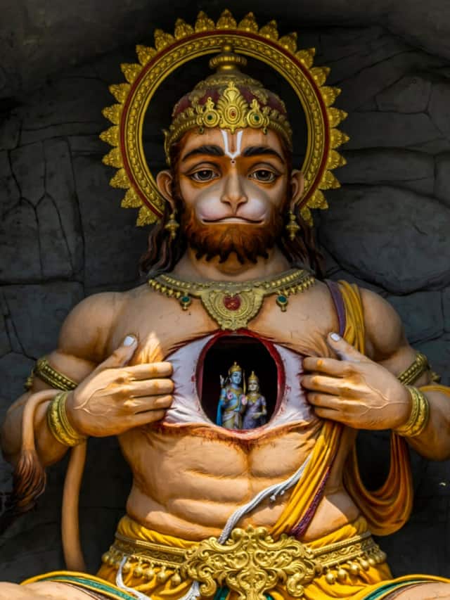 10 Rare Benefits of Reciting Hanuman Chalisha Everyday