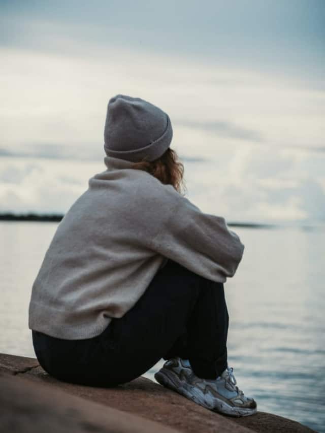 10 Fake Love Quotes That Are Highly Relatable