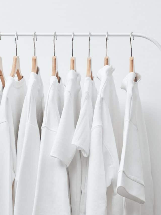 Tips to Wash Your Summer White Clothes
