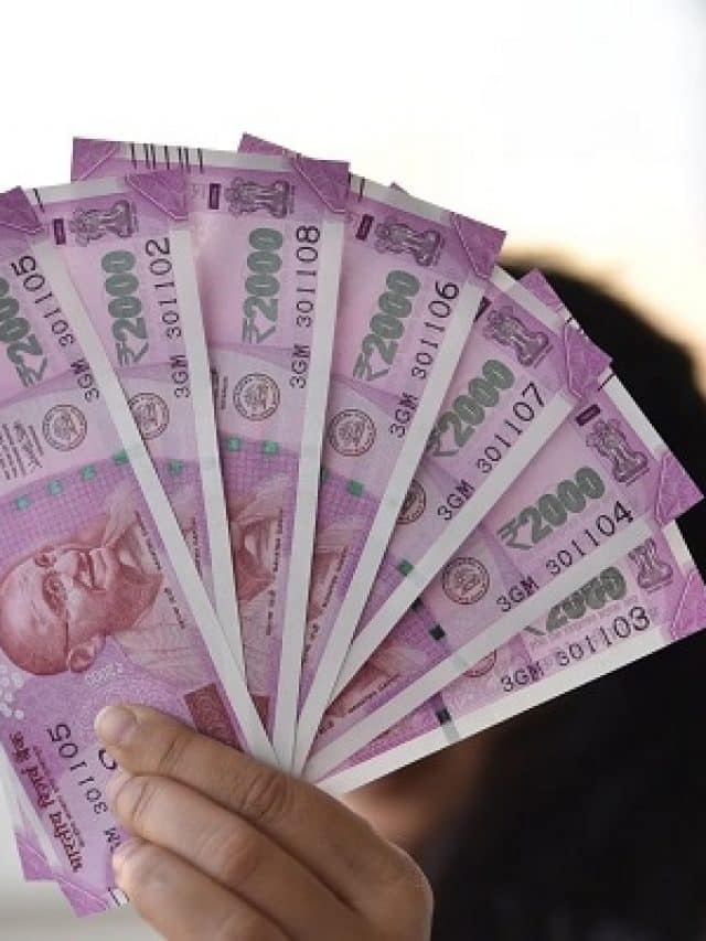 LIC Plan: 250 रुपये रोज की बचत, 52 लाख का फायदा