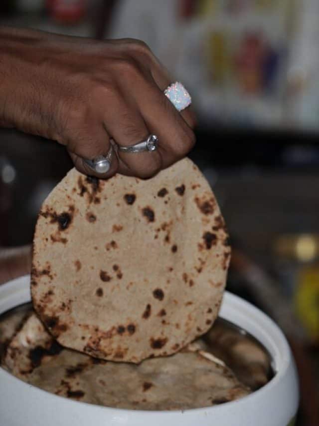 8 ways to turn leftover roti to quick recipes