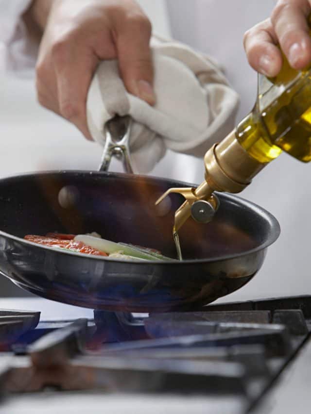 Choose your cooking oil carefully, follow these 9 smart tips