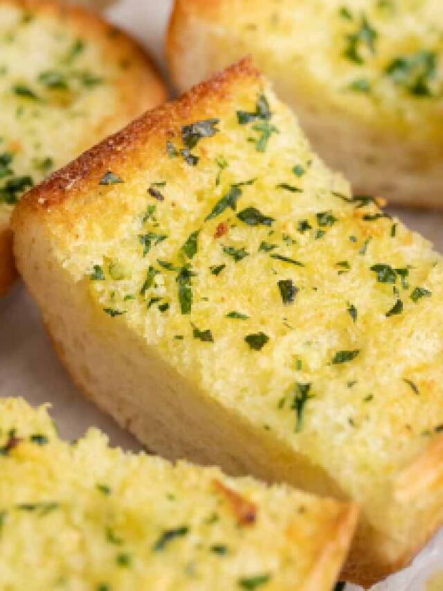 Easy Garlic Bread Recipe To Try At Home
