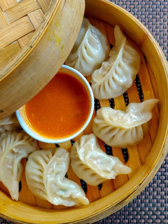 Delicious Mushroom Momo Recipe For Vegetarians