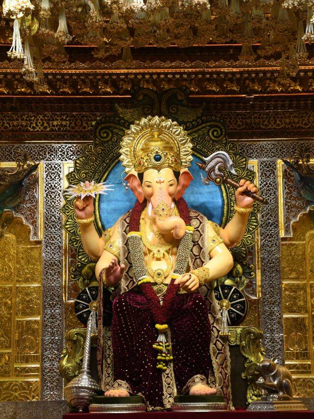 Mumbai's Lalbaugcha Raja: First Look Unveiled for Ganesh Chaturthi 2024