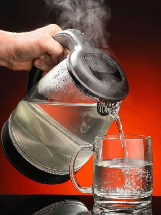10 benefits of drinking hot water daily for better health