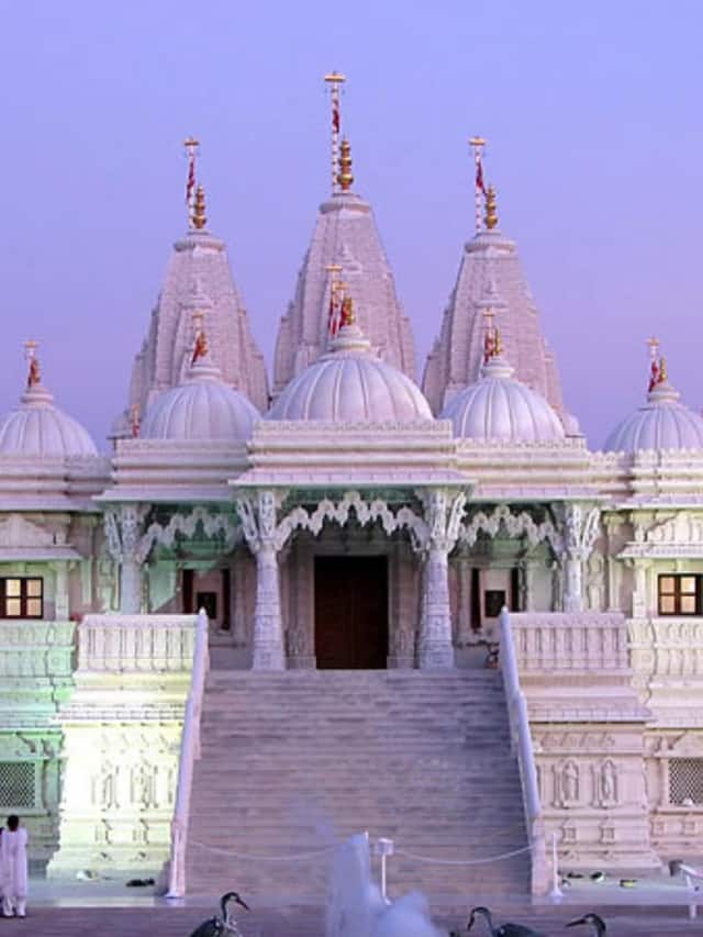 Top 10 Most Popular Hindu Temples in Canada