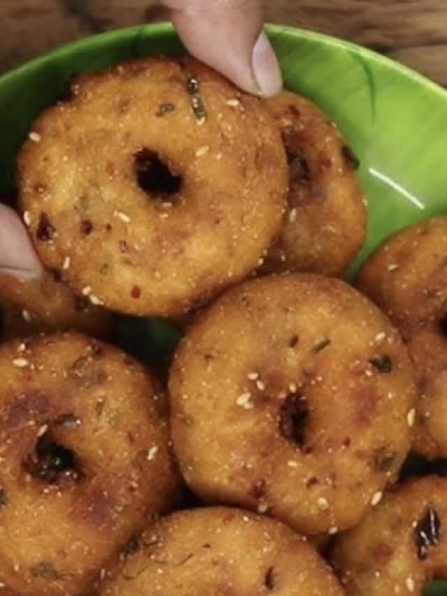 Easy South Indian Buttermilk Vada Recipe