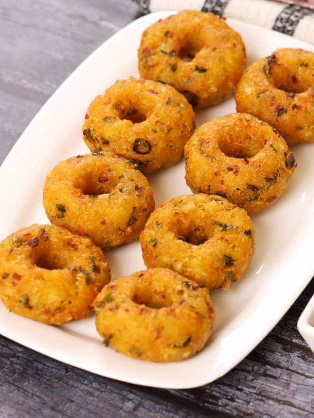 South Indian Poha Medu Vada Recipe